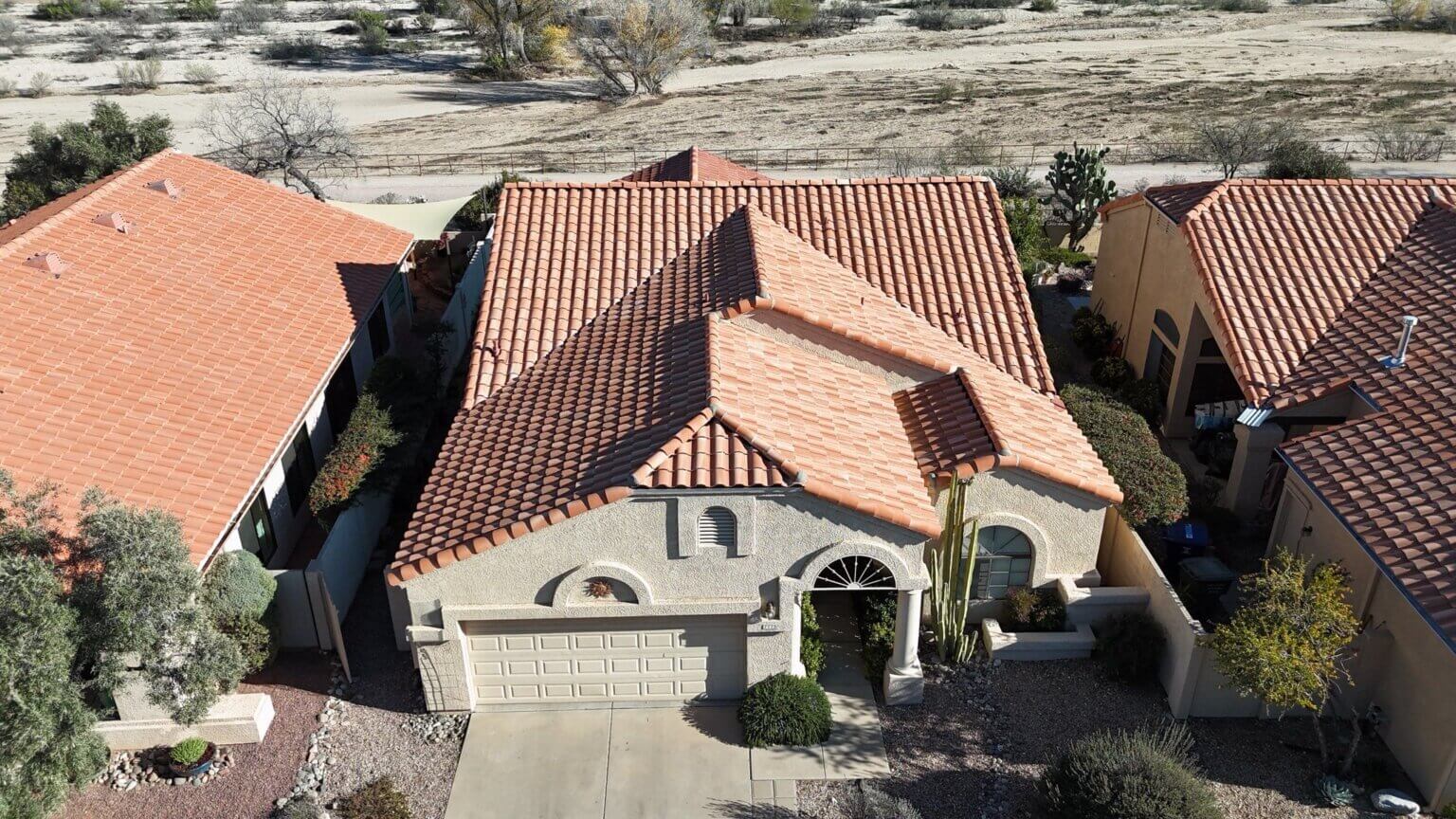 Signs of Roof Damage in Tucson, AZ | B&M Roofing - B & M Roofing